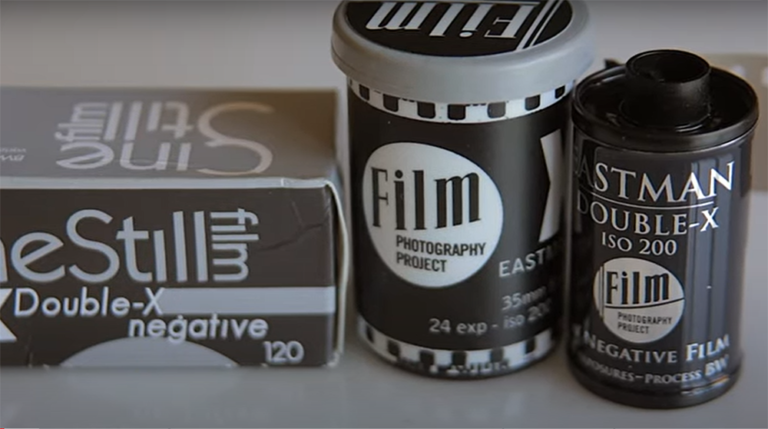 120 vs. 220 Film: Main Differences - FotoProfy