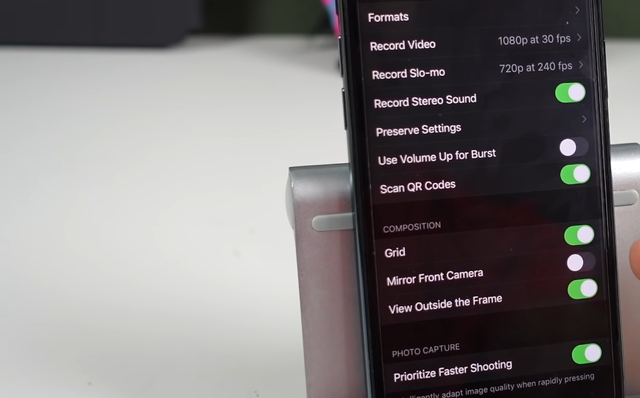 How to Stop Camera From Flipping? - FotoProfy