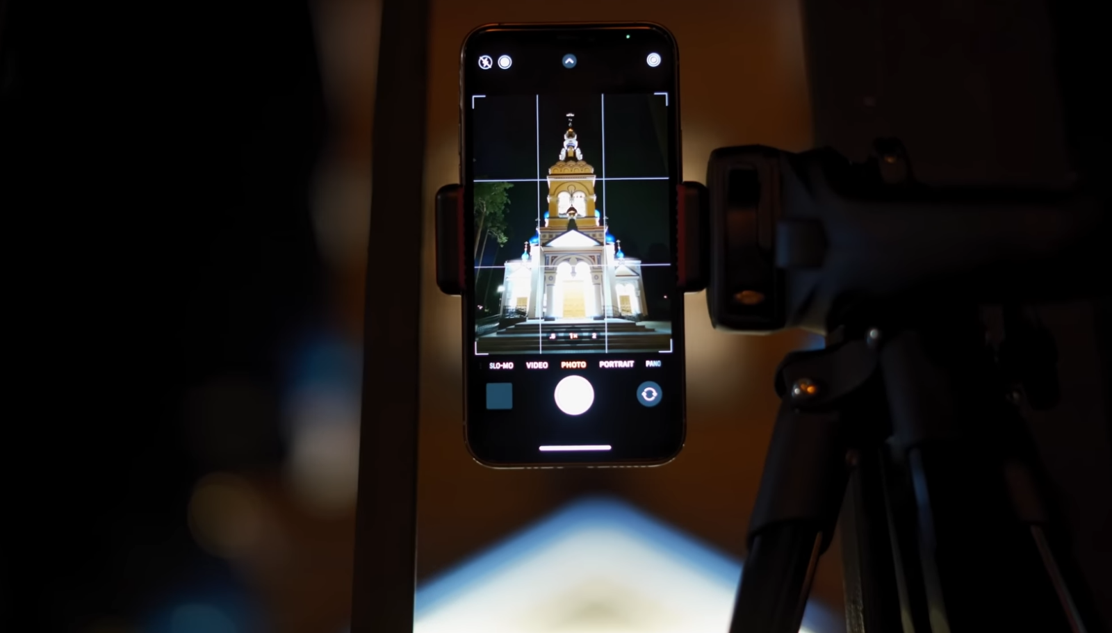 How to Take Night Photos With iPhone? - FotoProfy