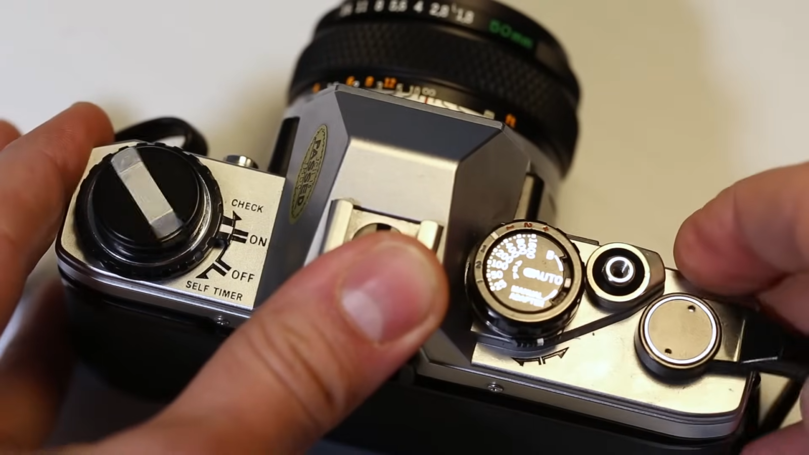 How Many Pictures on a Roll of Film? - FotoProfy