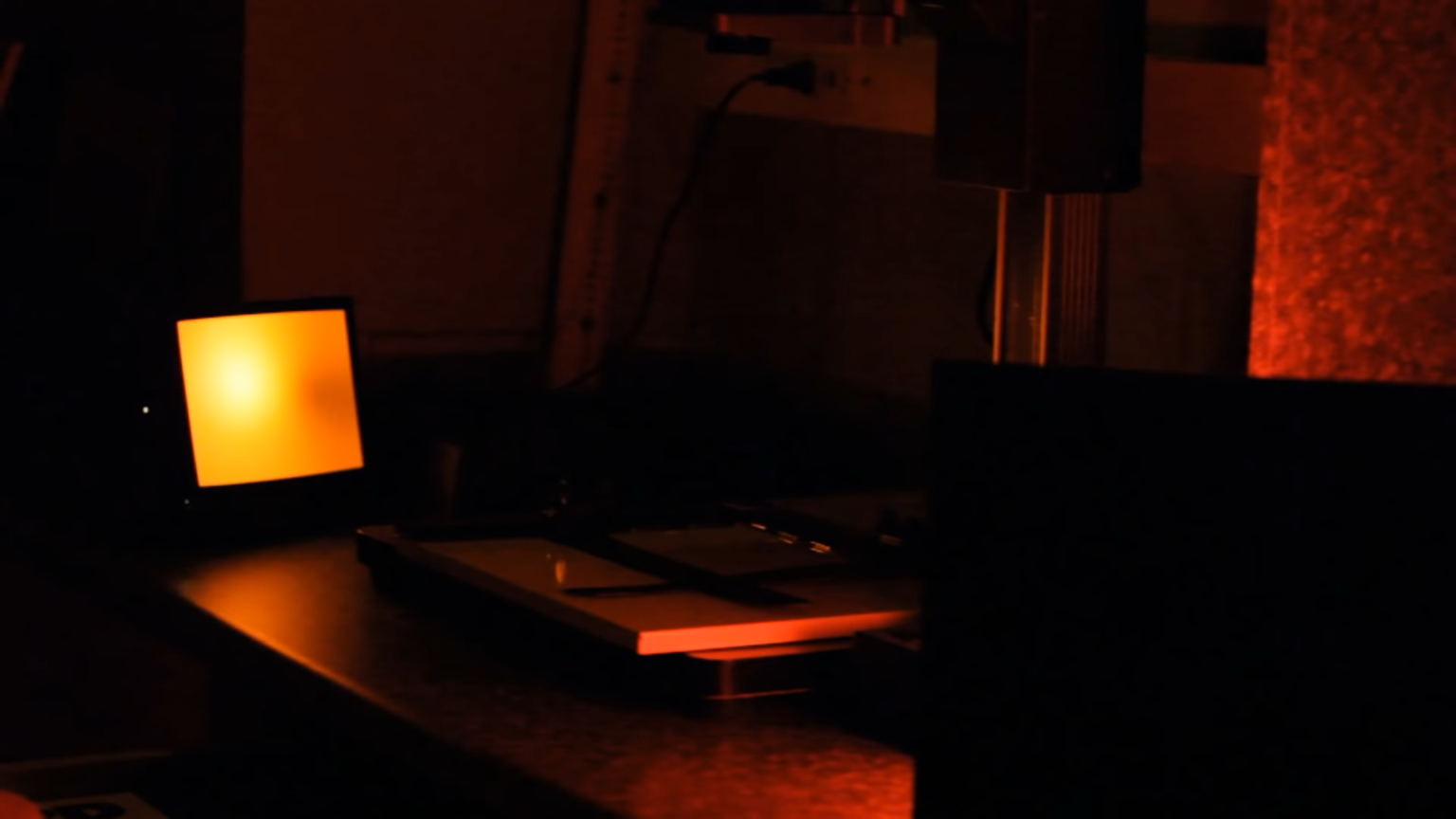 Why Are Darkrooms Red? - FotoProfy